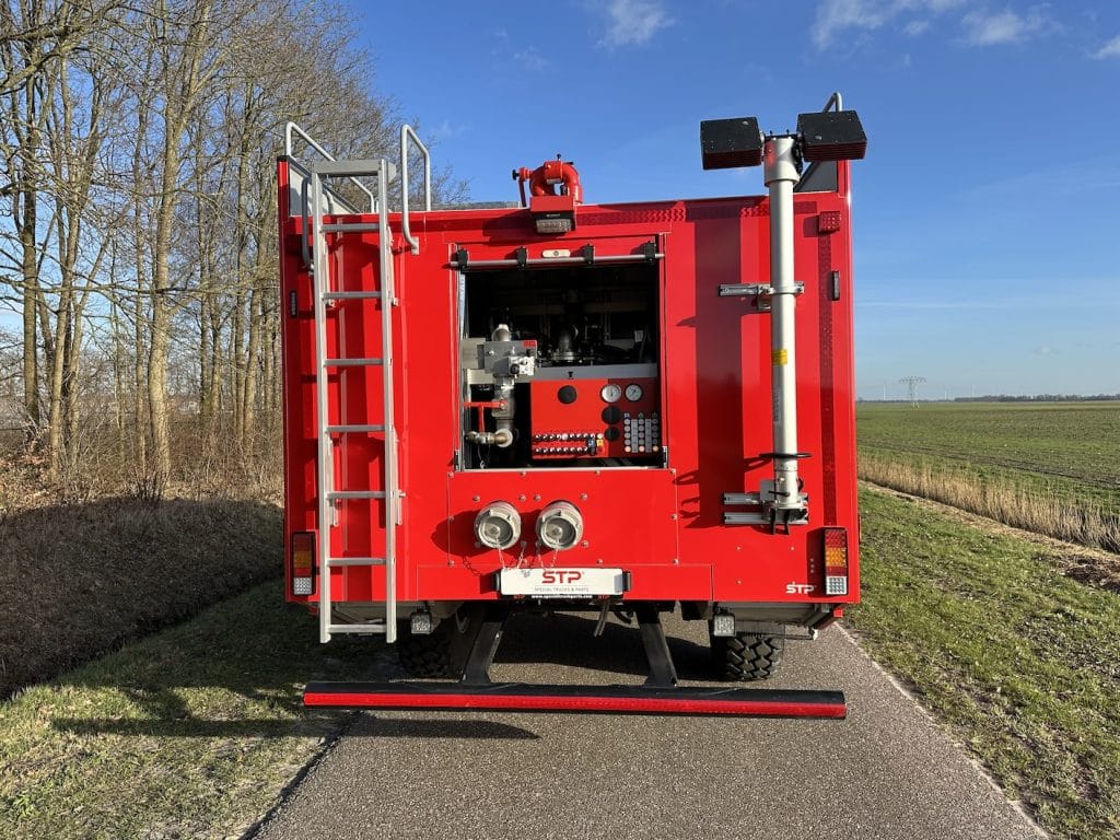 New IVECO ML150E28 4x4 Fire Truck 4000 Liter water + 500 liter Foam | STP